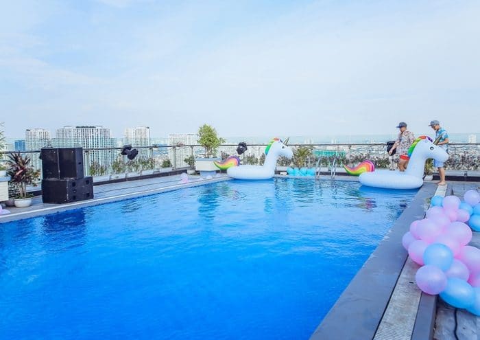 Pool party là gì? Bí quyết tổ chức pool party thật hấp dẫn - Á Châu ...